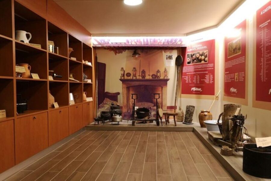 Braganca: Chestnut Liqueur and Sweets Tasting Experience - Why This Tour Works Well