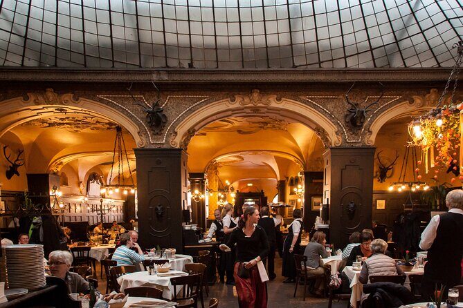 Brewing Through the Ages: A Tour of Munich's Beer Culture - Local Tips and Recommendations