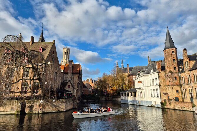 Bruges Guided Day Tour from Paris with Canal Cruise - What the Tour Includes