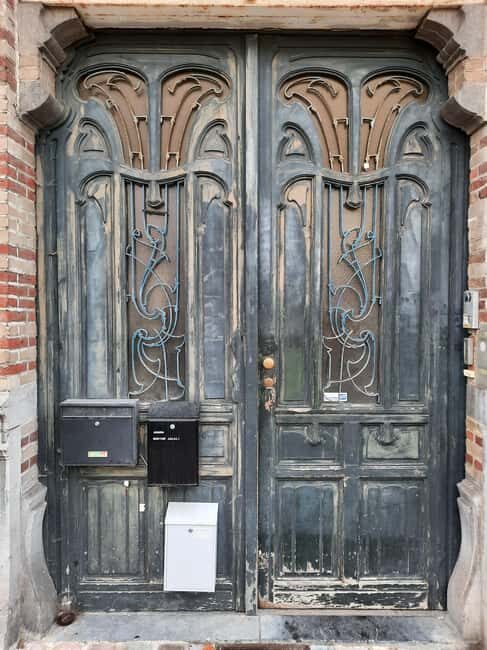 Brussels: 3h Art Nouveau Private Tour with a Local Guide - Practical Details and What to Expect