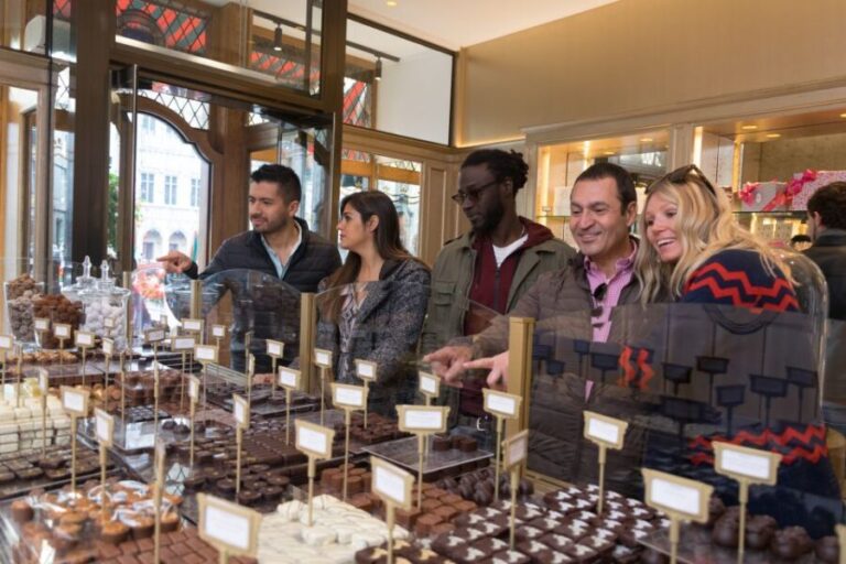 Brussels: Belgian Chocolate Tasting Tour - Analyzing the Experience: What’s Included and What’s Not