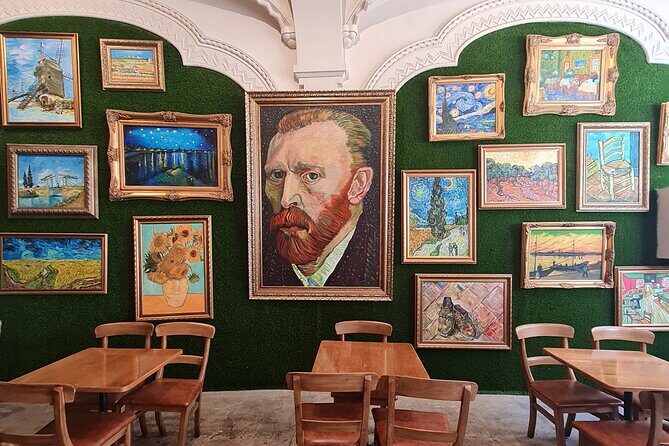 Bucharest eGuide: self-exploring itinerary for 2 days + tips - Day Two: North Bucharest & Ethnographic Museum