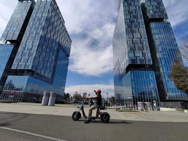 Bucharest electric city tour by Smart Balance #green - The Itinerary: A Closer Look
