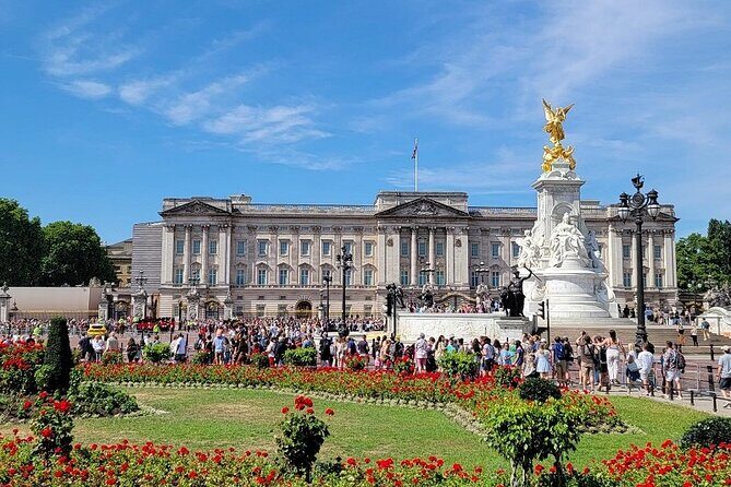 Buckingham Palace: Walking Tour with Entry & Audio Guide - Why This Tour Offers Great Value