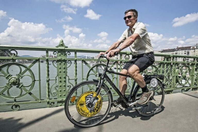 Budapest: City Bike Tour with Coffee Stop - Why This Tour Offers Excellent Value