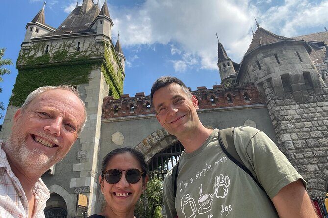 Budapest Essential Walk&Food tasting - Practical Details and What You Get