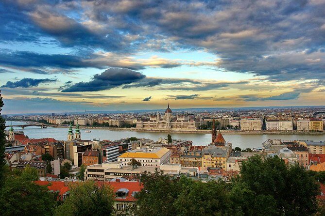 Budapest Private 4 Hour City Tour Experience with a car / van - What Travelers Say