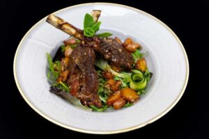 Budapest: Valentines Day Dinner Cruise with Piano Show