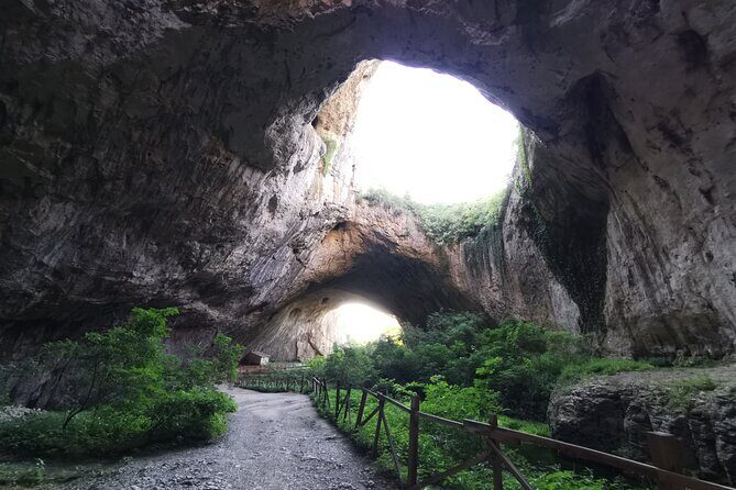 Bulgaria -Private Tour - Caves, Waterfalls, Hiking, National Park - Why This Tour Is a Great Choice