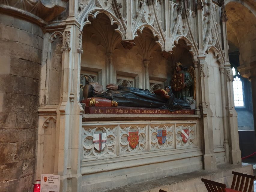 Burnings, Butchery & Black Death: London's Bloody Past - The Guides and Their Impact