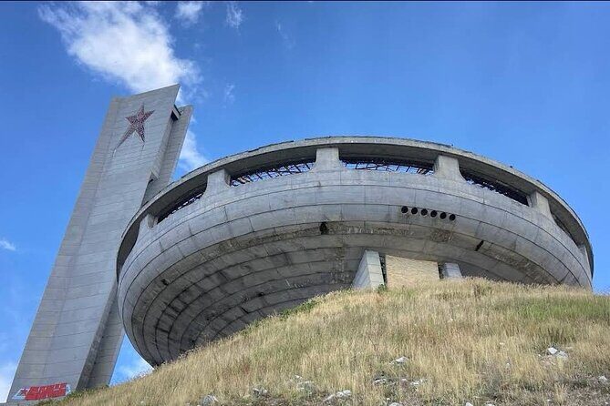Buzludzha Monument and Tsarevets Fortress in Bulgaria Private - FAQ