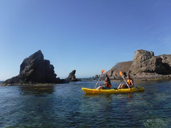 Cabo de Gata: Tour en kayak y snorkel full face + fotos incluidas - Authentic Traveler Experiences