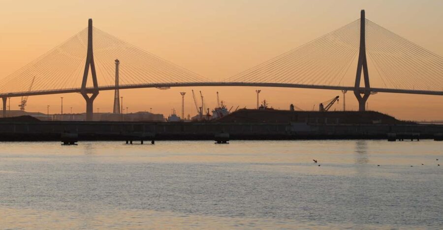 Cadiz: Sunset Experience on Private Yacht (6 pax) - The Route and Highlights: What Makes This Tour Special