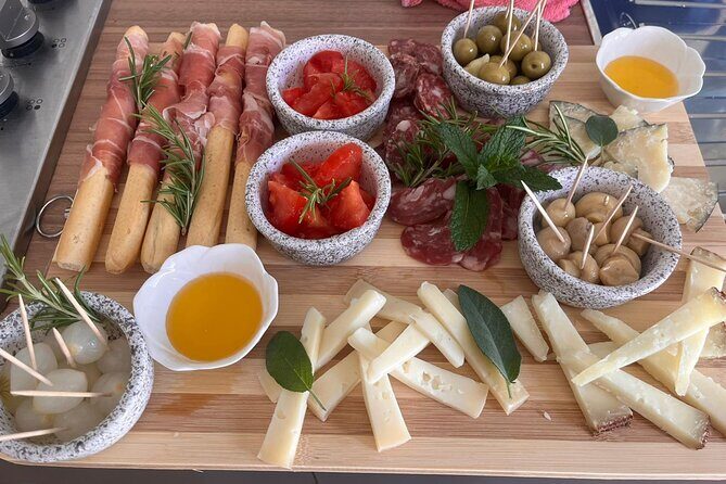 Cagliari Cooking Class: Sardinian Ravioli, Wine & Local Flavors - Practical Tips for Travelers