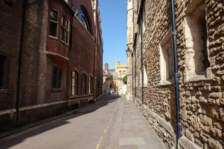 Cambridge: 2-Hour Private University Walking Tour - A Closer Look at the Itinerary and Highlights