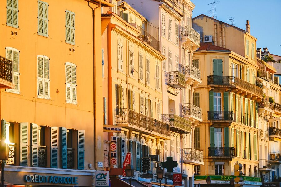 Sunset on Cannes facades
