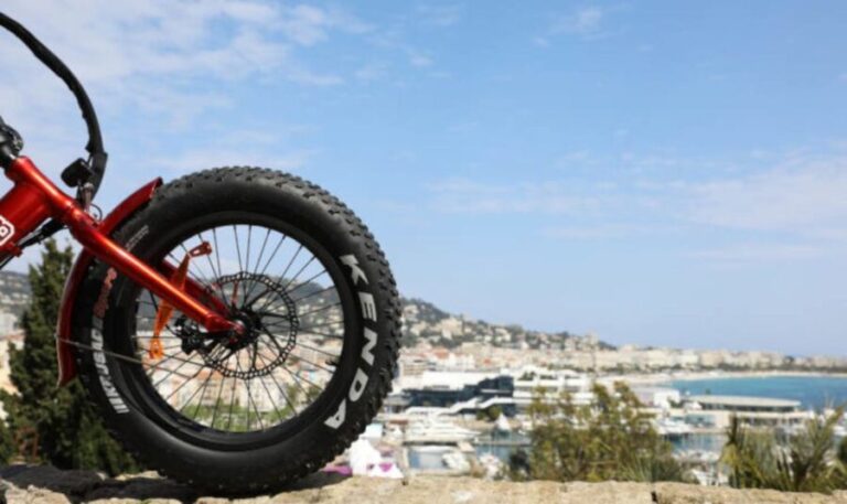 Cannes: rent an E-bike to visit the city - What to Expect: An Authentic and Scenic Ride Through Cannes and Beyond