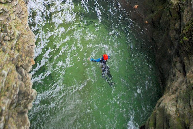 Canyoning discovery of Furon Bas in Vercors - Grenoble - The Sum Up