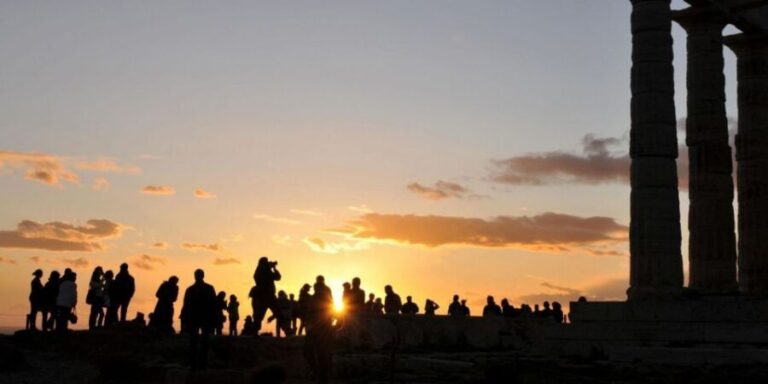 Cape Sounio 4-Hour Private Tour from Athens - Visiting Vouliagmeni Lake: A Natural Wonder