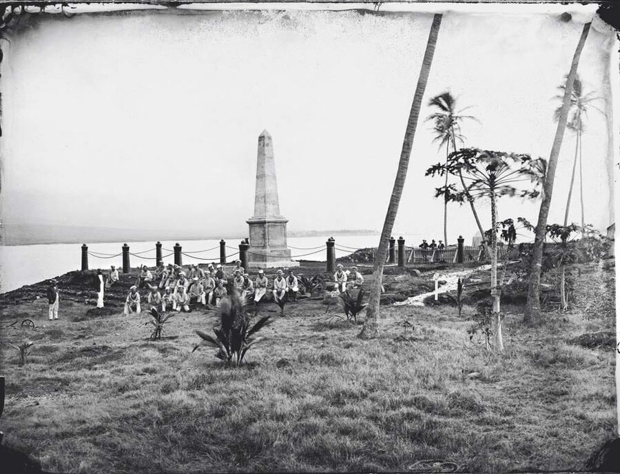 Historic photograph of the Captain Cook Monument at Kealakekua Bay by Samuel H Davis