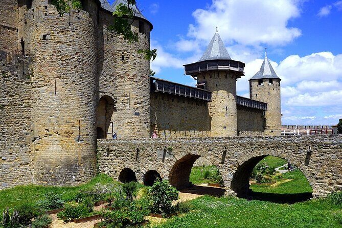 Carcassonne: Secrets of the Castle's Defense Self-Guided Tour - Limitations & Considerations