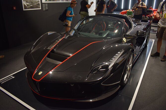 Cars&Food: Lambo, Ferrari, Parmigiano, Balsamic, PrivateTransport - Practical Details and Experience Quality