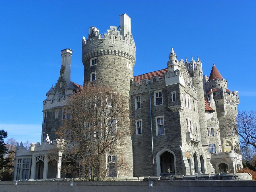 Casa Loma architecture Toronto landmark castle