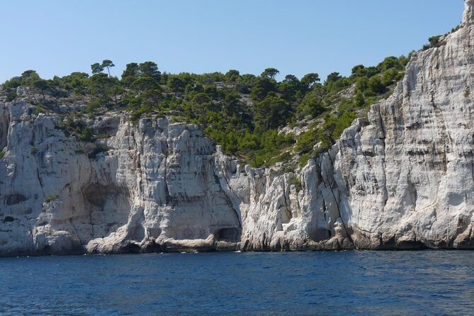 Cassis Half-Day Trip from Aix-en-Provence - FAQs