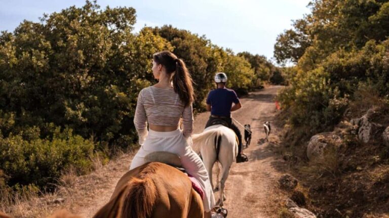 Castelsardo: horseback in Sedini - The Guides and Safety