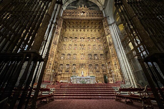 Cathedral Tour of Seville Giralda and Barrio Santa Cruz All in One - Practical Details and What to Expect
