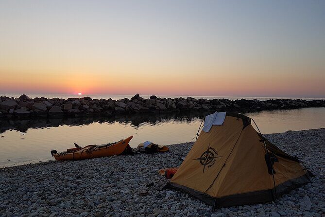 Cavalluccio kayak excursion in Fossacesia - Practical Details and What to Bring