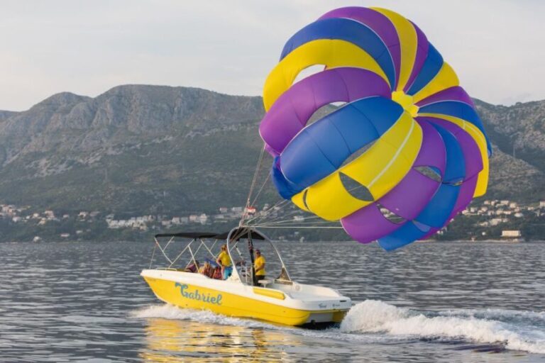 Cavtat: Parasailing - What to Expect from the Cavtat Parasailing Experience