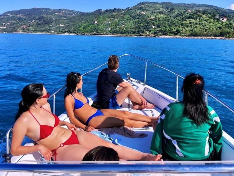 Cefalù: Mini Yacht Tour with Caves, Snorkeling, and Open Bar Aperitif - Practical Details and How to Make the Most of It