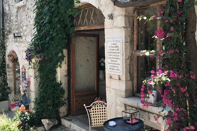 Certified tour guide-Most Exhaustive French Riviera private tour - An Overview of the Tour Experience