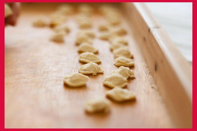 Cesarine: Home Cooking Class & Meal with a Local in Brindisi - Authentic Italian Home Cooking in Brindisi: A Deep Dive into the Cesarine Experience