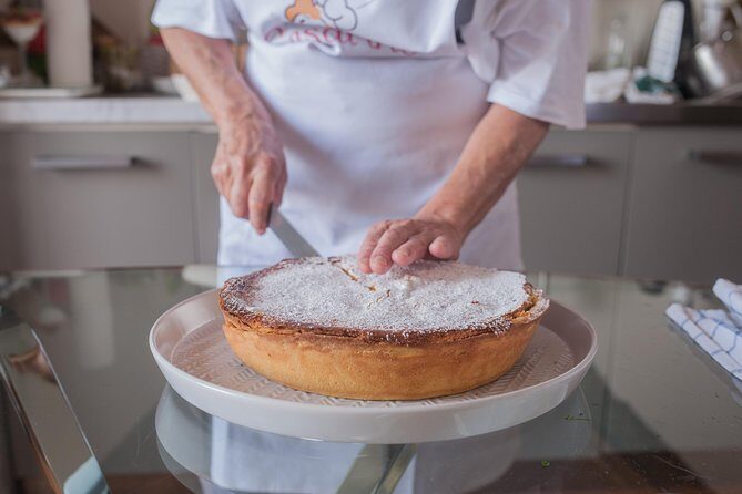 Cesarine: Small Group Pasta and Tiramisu Class in Sorrento - The Experience in Detail