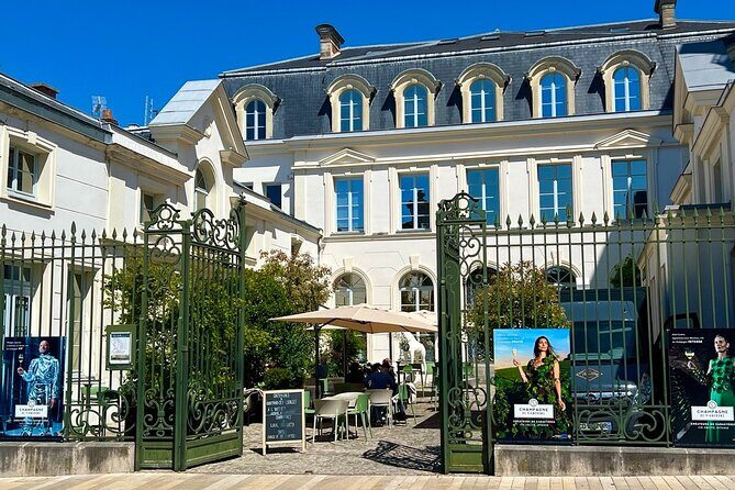 Champagne Picnic and Tasting on Vineyard. Private Tour from Paris - Who Will Love This Tour?