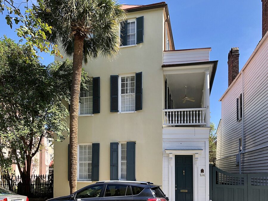 Church Street in the French Quarter of Charleston, SC