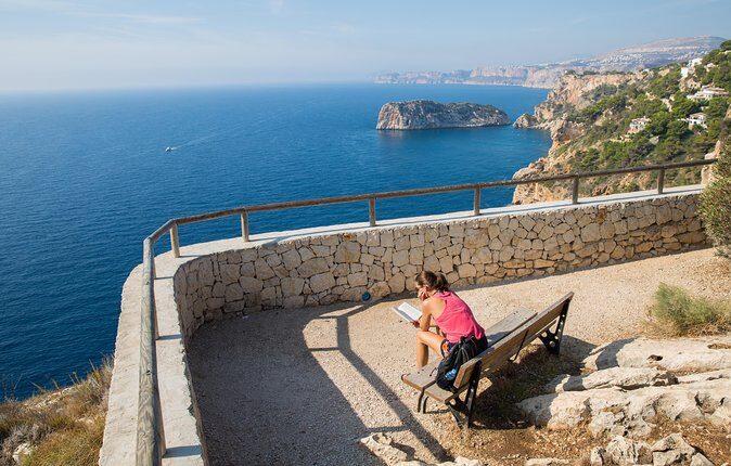 Charming villages: Villajoyosa & Altea - Who is This Tour Best For?