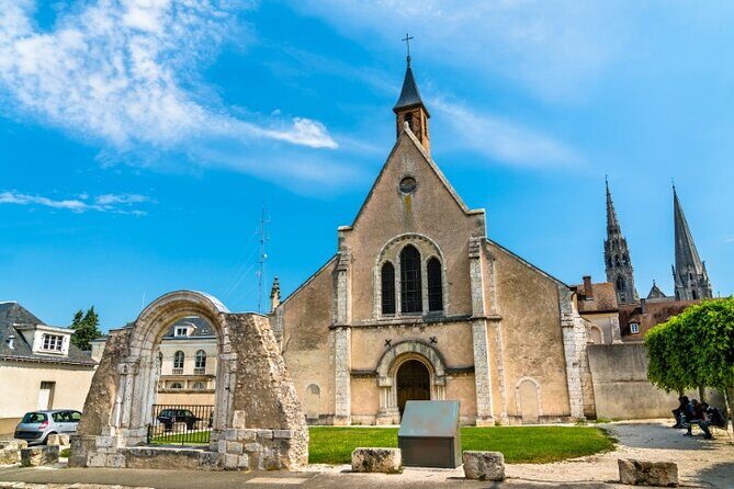 Chartres Self-Guided Walking Tour with an APP - Who Should Consider This Tour?