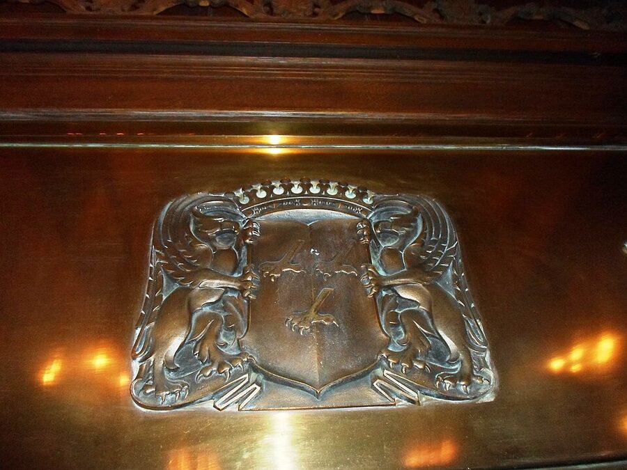 Coat of arms of Louis de Buade de Frontenac in the lobby