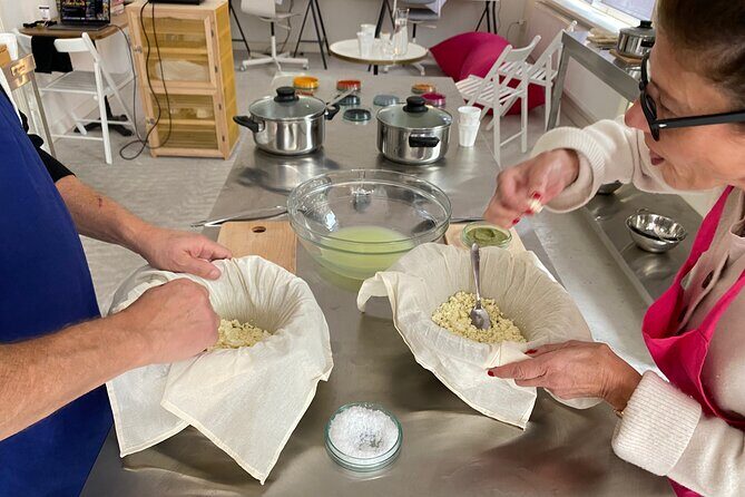 Cheese making workshop next to De Hallen, heart of Amsterdam - The Experience in Detail: Why It Works