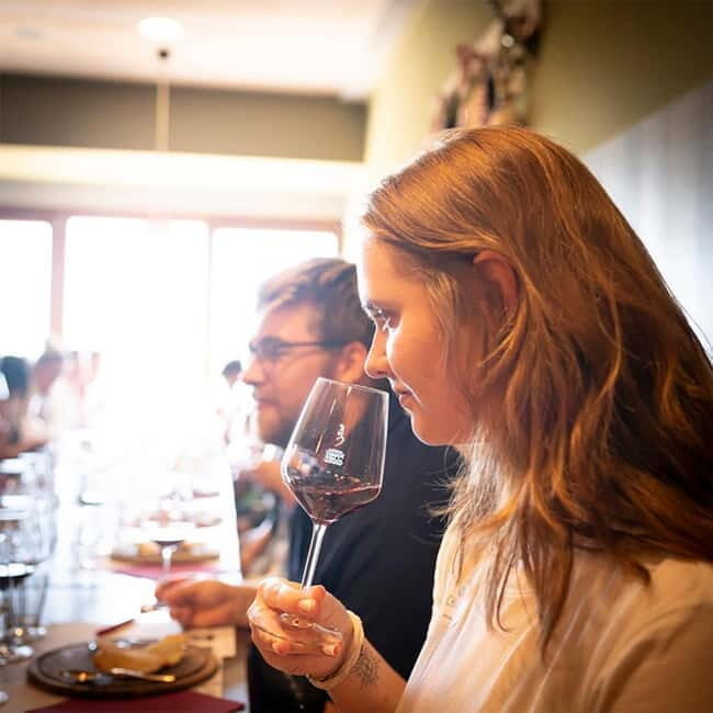 Chianti Grand Tasting: Wines, Oils & Balsamics in the Cellar - The Expertise and Personal Touch