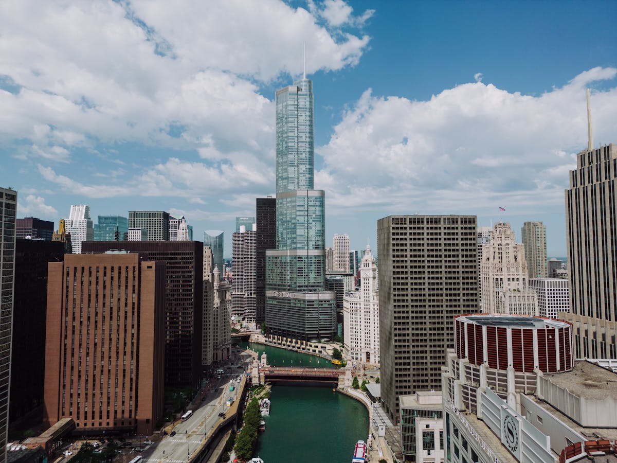 Chicago skyline with the Chicago River highlighting the urban density of downtown