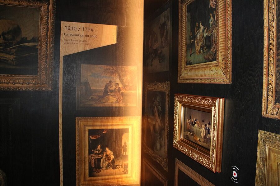 Cite du Vin Bordeaux wine museum modern architecture exterior