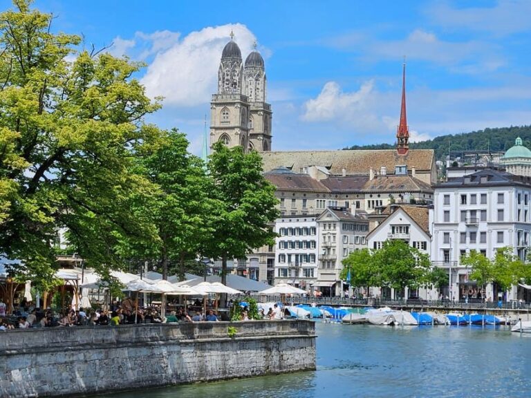 City tour historic old town Zurich - The Experience: What We Loved and What to Watch For