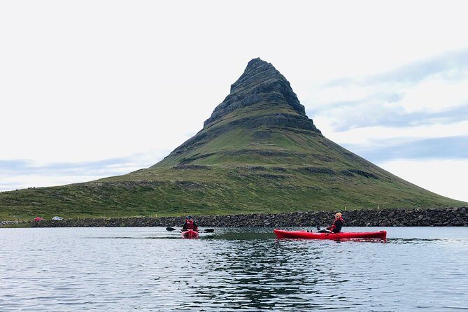 Classic Kayaking Adventure by Mt. Kirkjufell - An In-Depth Look at the Kayaking Tour