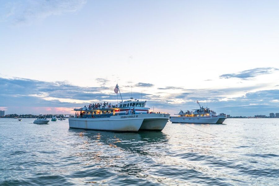 Tour boats at Clearwater Harbor during sunset