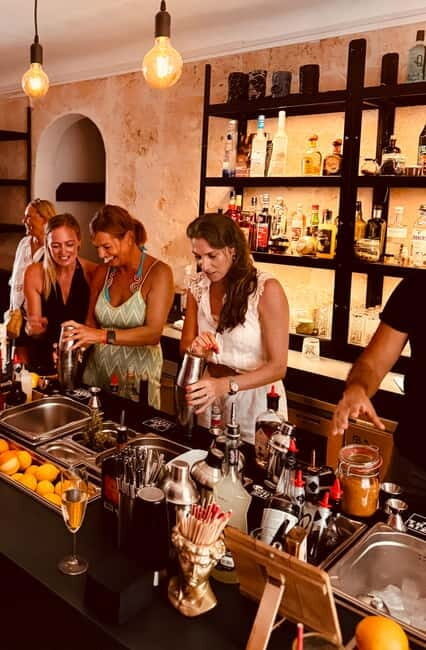 Cocktail course Mallorca - Practical Tips for Making the Most of Your Experience