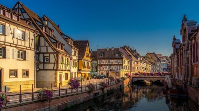 Colmar: Private Guided Walking Tour of the City Center - Why Choose This Tour? A Deep Dive into the Experience